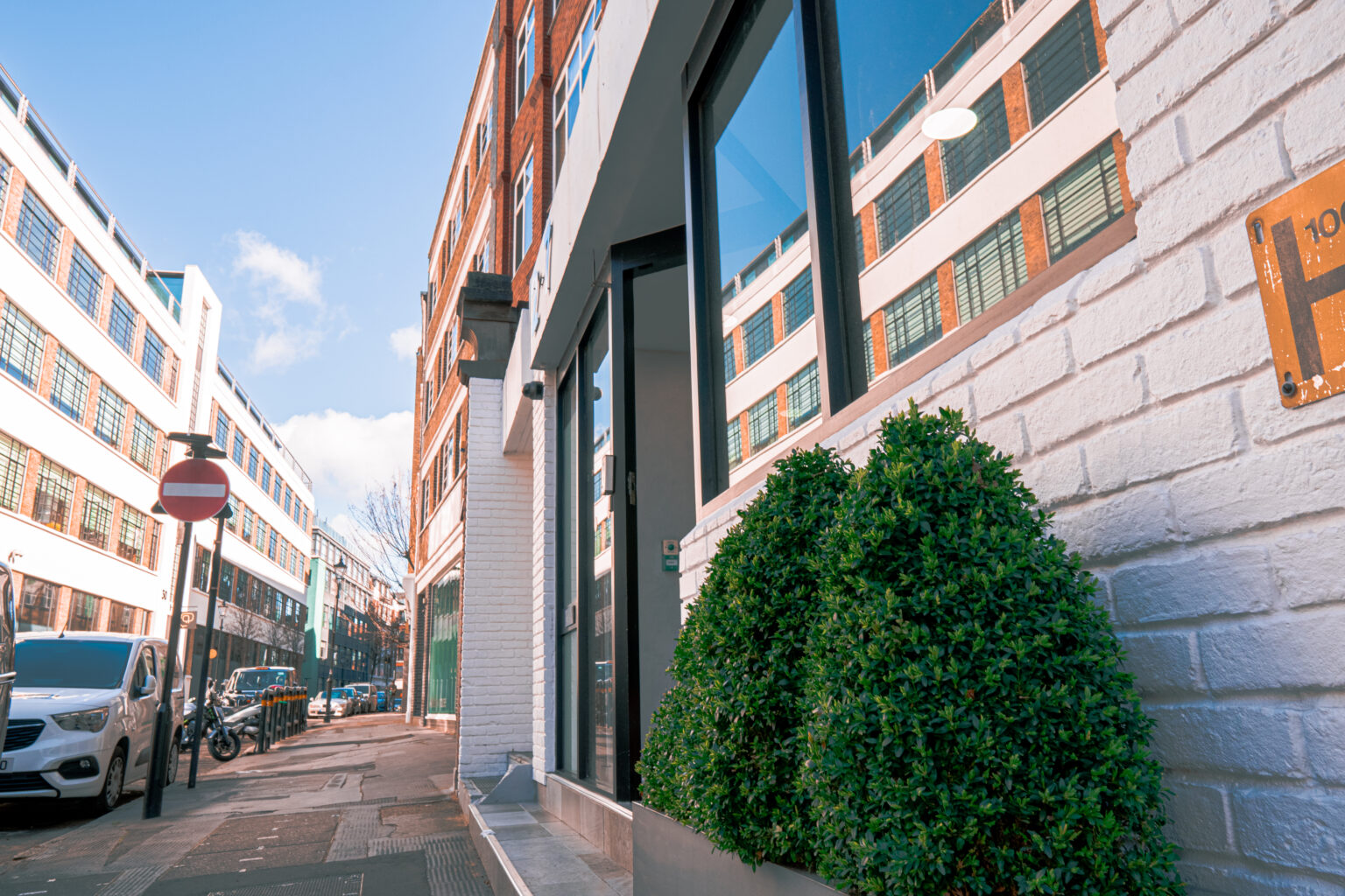 2-7 Clerkenwell Green - Business Cube